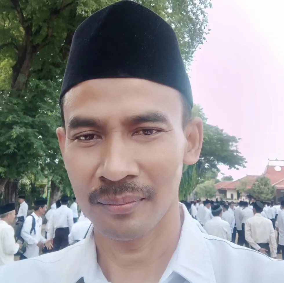 Drs. M. RIDHO