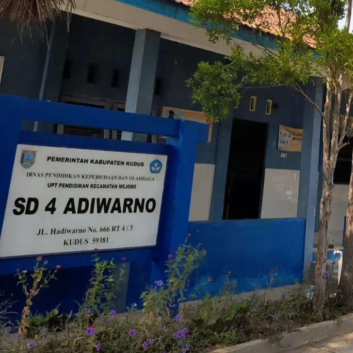 SD 4 ADIWARNO